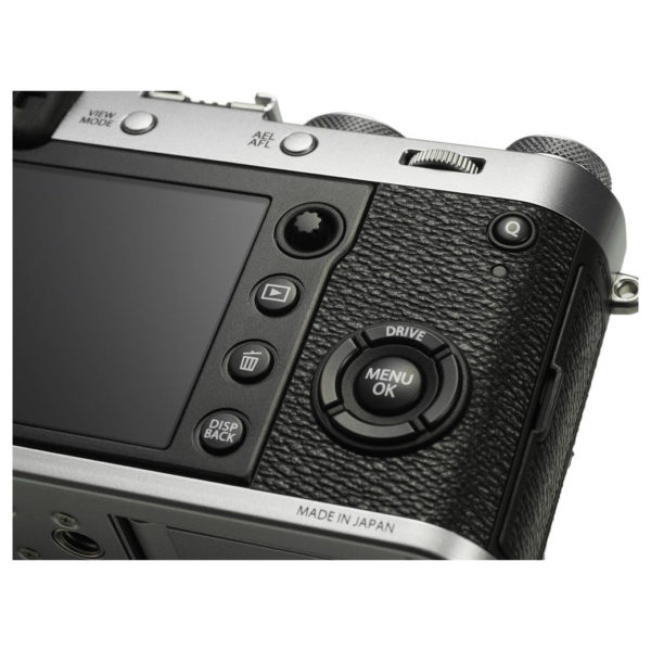 Buy Fujifilm X100F Digital Camera Black – Price, Specifications & Features | Sharaf DG